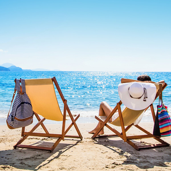 Reiseziele im Juli: Stadt, Land & Strand als Sommertraum